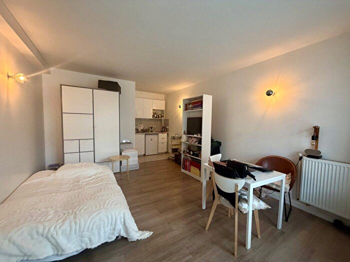 Appartement à louer - Joliot Curie, Arcueil - 1 pièce