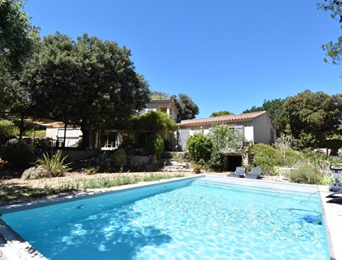 Maison à vendre - Saint-Restitut - 5 pièces - 4 chambres