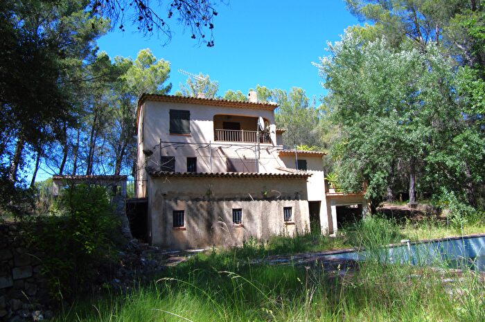 Maison 6 pièces à vendre - Villecroze
