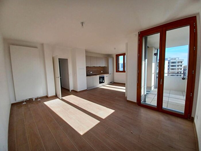 Appartement à louer - Villejuif, Haute-Buyères, Esselières - 3 pièces - 2 chambres