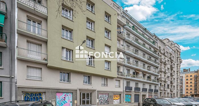 Appartement à vendre - Grenoble, Eaux-Claires, Mistral - 2 pièces - 1 chambre