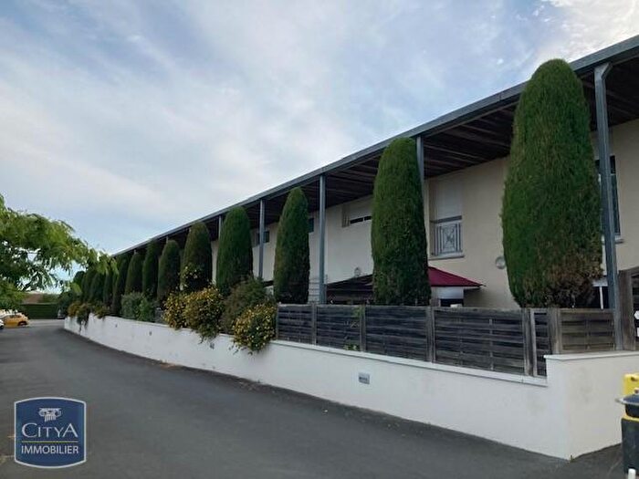 Appartement à vendre - Saintes, Centre-ville - 2 chambres