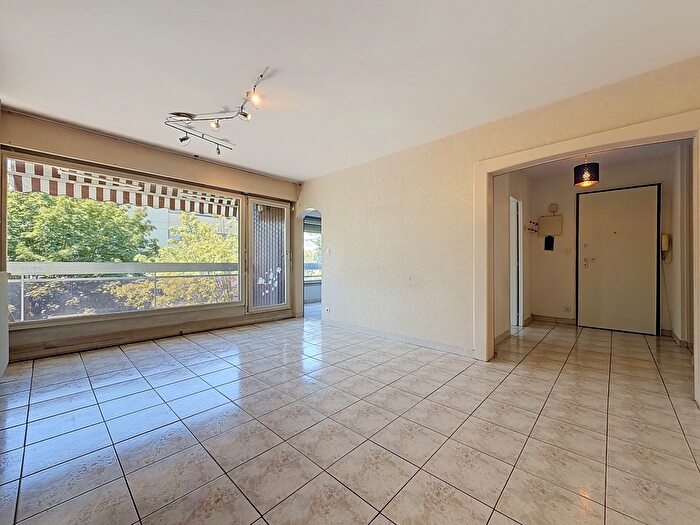 Appartement 4 pièces à Annemasse, Perrier, à vendre