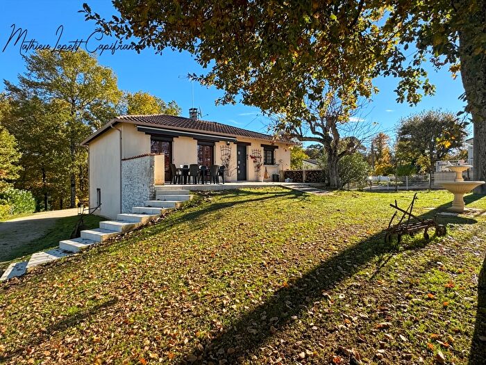 Maison à vendre - Boulazac - 6 pièces - 3 chambres