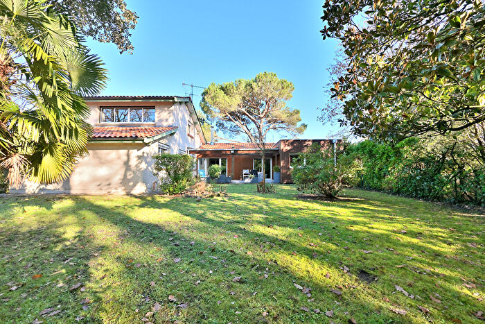 Maison à vendre - Pessac - 6 pièces - 5 chambres