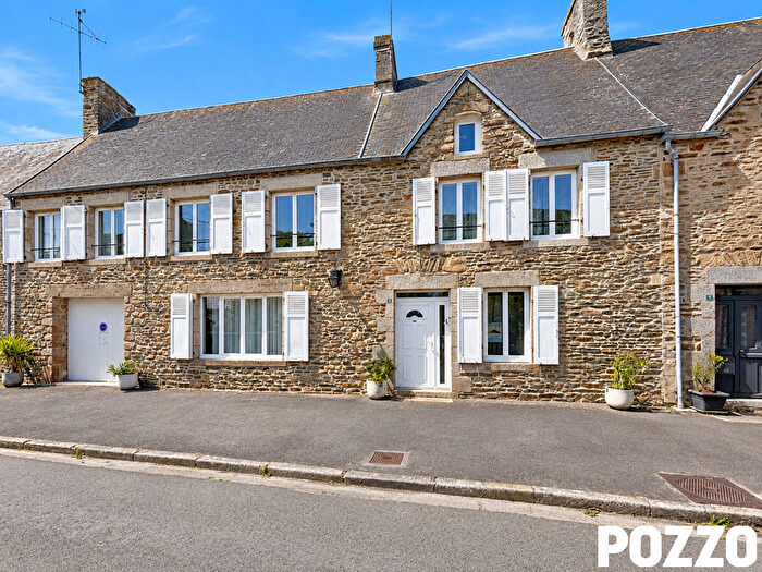 Maison 7 pièces à Genêts, à vendre