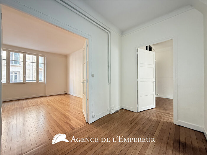 Appartement à vendre - Paris e , Auteuil-Nord, Jasmin, Mirabeau - 3 pièces - 2 chambres