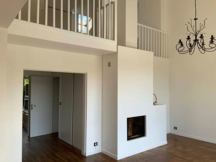 Appartement 4 pièces à Centre, Gouvieux, à louer
