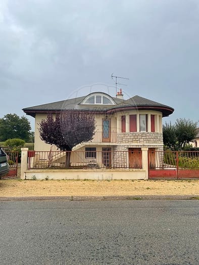 Maison 6 pièces à Chevagnes, à vendre
