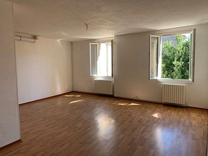 Appartement 3 pièces à louer - Créon