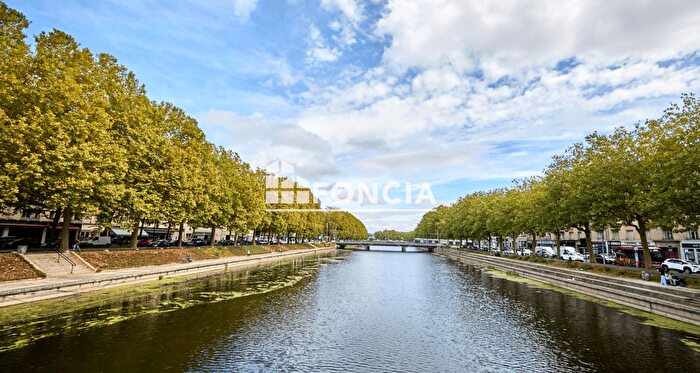 Caen, Saint-Jean : Appartement 5 pièces à vendre