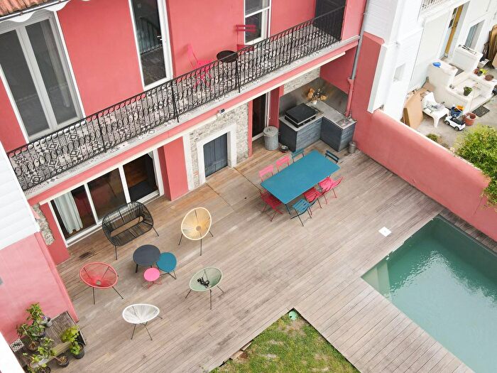 Maison à vendre - Pau, Centre-ville - 7 pièces - 6 chambres
