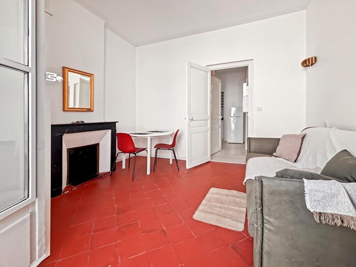 Appartement 1 pièce à louer à Béziers, Champ de Mars