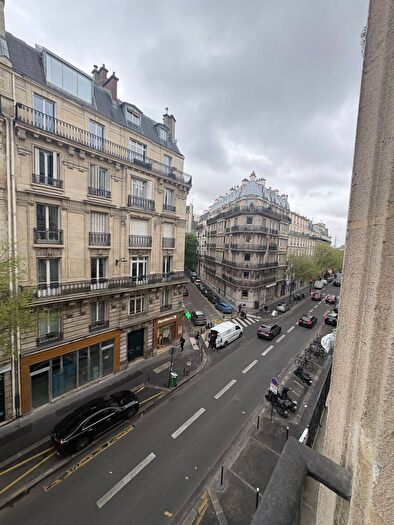 Trudaine-Maubeuge, Paris 9ème arrondissement : Appartement 3 pièces à louer