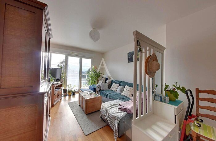 Appartement à louer - Saint Michel, Evreux - 2 pièces - 1 chambre