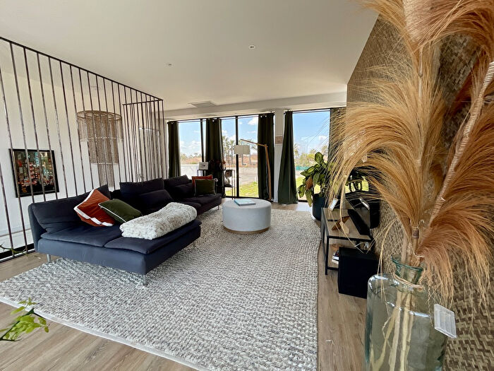 Maison à vendre - Marseillan, Mougères, Riac - 6 pièces - 5 chambres