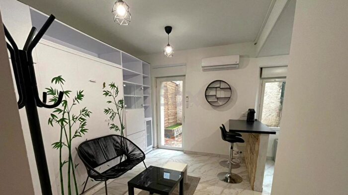 Appartement 1 pièce à louer - Toulon, Saint-Roch