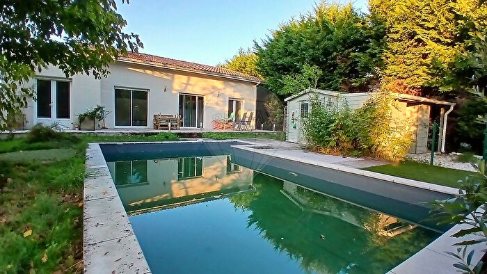 Maison 5 pièces à vendre - Saucats
