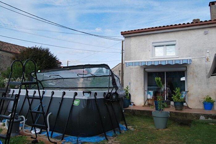Maison 4 pièces à vendre à Champniers