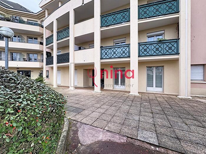 Appartement à vendre - Villeneuve-Saint-Georges, Triage - 1 pièce