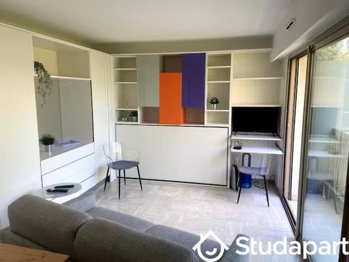 Appartement 1 pièce à Croix des Gardes, Cannes, à louer