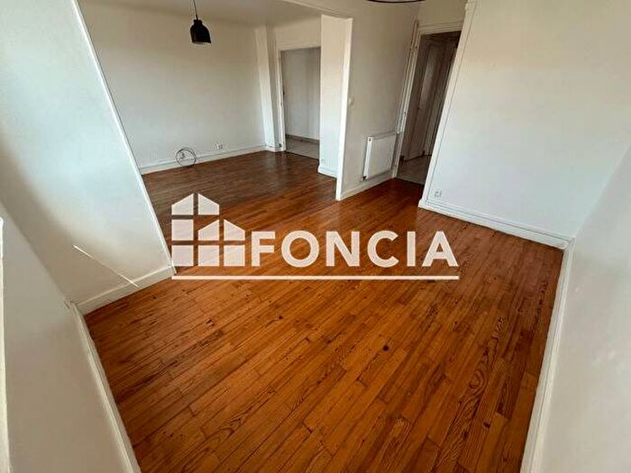 Appartement à louer - Calvaire Hugo Cécile-Châteauvert -Châteauvert, Valence - 4 pièces - 2 chambres