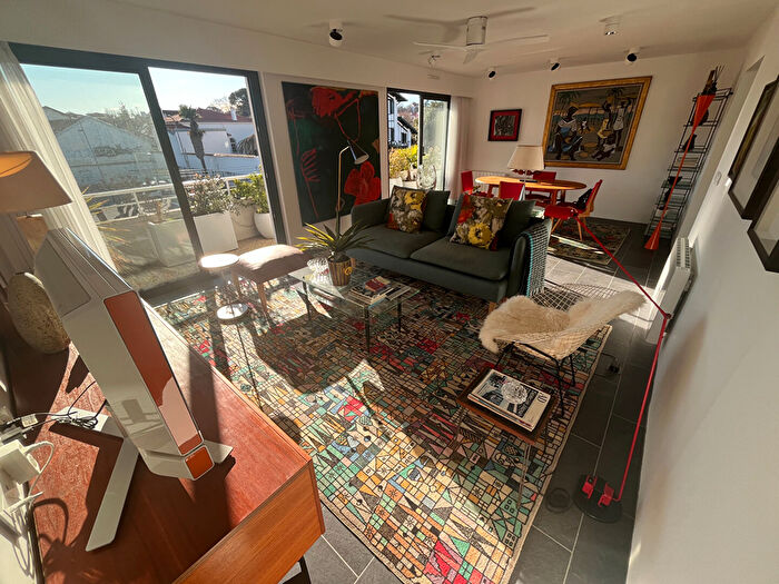 Appartement à vendre - Biarritz, Centre-ville Est - 3 pièces - 2 chambres