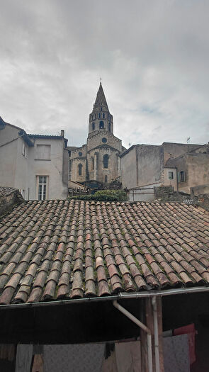 Maison à vendre - Bourg-Saint-Andéol - 5 pièces - 6 chambres