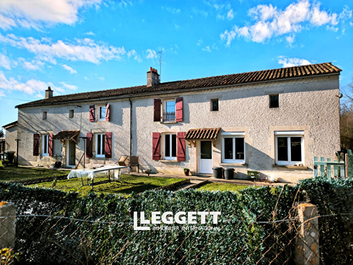 Maison à vendre - Bussière-Poitevine - 5 pièces - 3 chambres