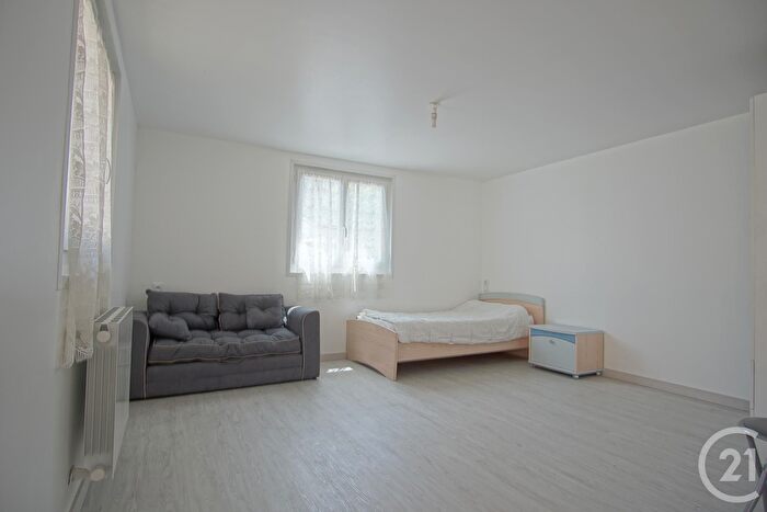 Appartement à louer - Orly, Parc de la Cloche - 1 pièce