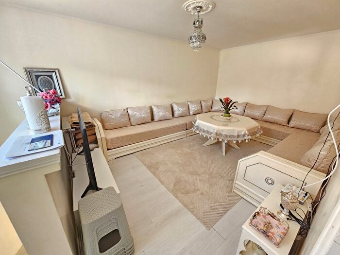Ris-Orangis, Mairie, Hameaux : Maison 3 pièces à vendre