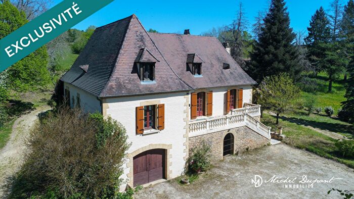 Le Bugue : Maison 7 pièces à vendre