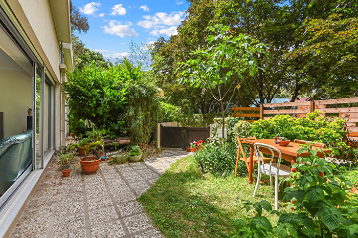 Appartement à vendre - Nanterre, Parc Nord - 5 pièces - 4 chambres