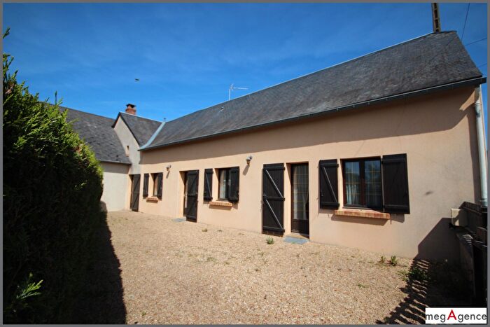 Aubigné-Racan : Maison 4 pièces à vendre