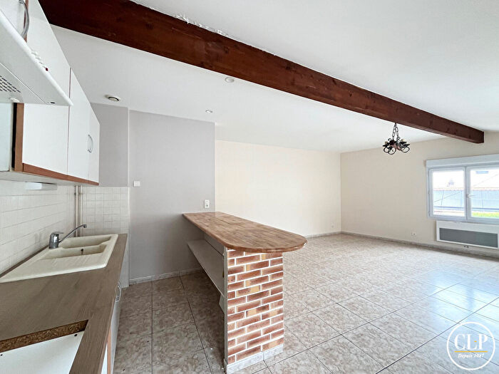 Montreuil, Ramenas, Léo Lagrange : Appartement 3 pièces à vendre