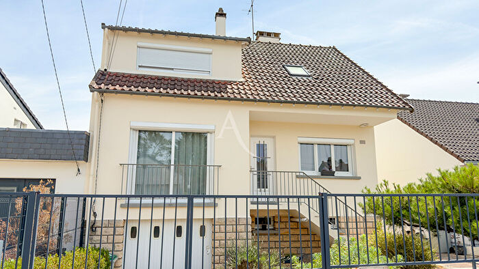 Yerres, Taillis, Garenne : Maison 7 pièces à vendre