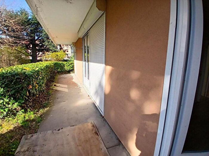 Appartement à vendre - Feurs - 4 pièces - 3 chambres