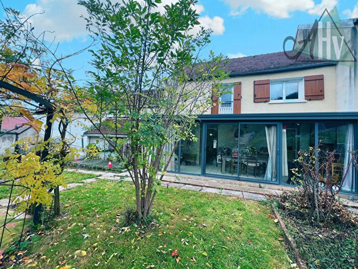 Maison à vendre - Chalautre-la-Petite - 6 pièces - 3 chambres