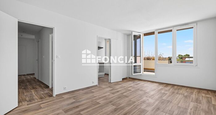 Appartement 3 pièces à vendre - Trappes, Centre-ville, Jaurès, Gare