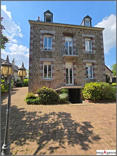 Ernée : Maison 6 pièces à vendre