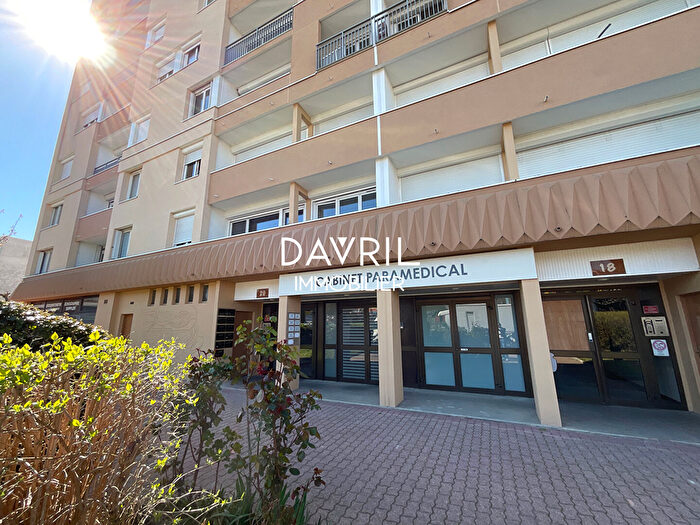 Appartement à vendre - Conflans-Sainte-Honorine, Chennevières - 2 pièces - 1 chambre