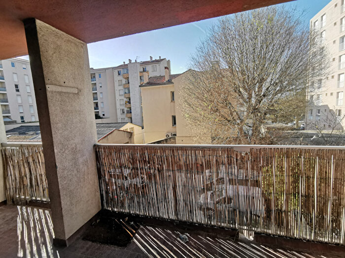 Appartement 3 pièces à louer à Toulon, Pont du Las