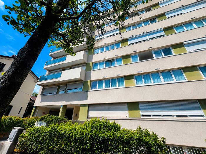 Réveil Matin, Houilles - Appartement 1 pièce à louer