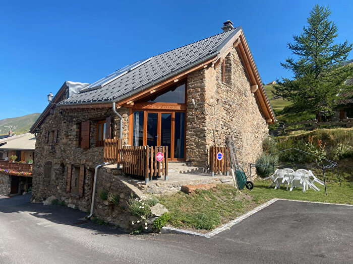 Villar-d'Arêne : Maison 5 pièces à vendre