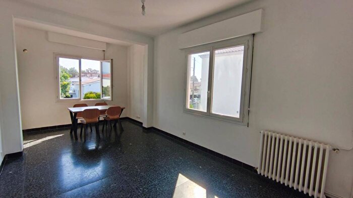 Bouches du Loup, Villeneuve-Loubet : Appartement 3 pièces à louer