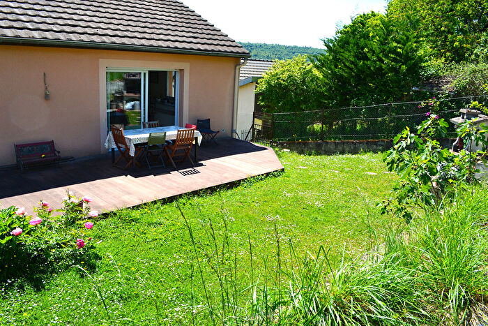 Maison à vendre - Neuves-Maisons - 5 pièces - 4 chambres