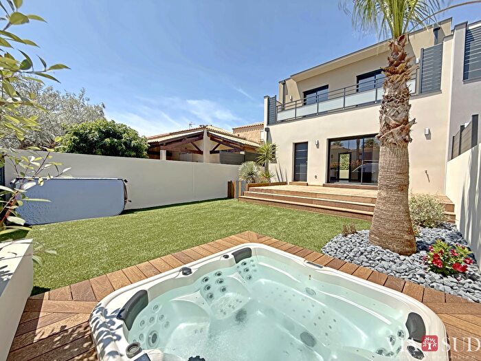 Maison à vendre - Valras-Plage, Casino, Plage, Stade - 4 pièces - 3 chambres