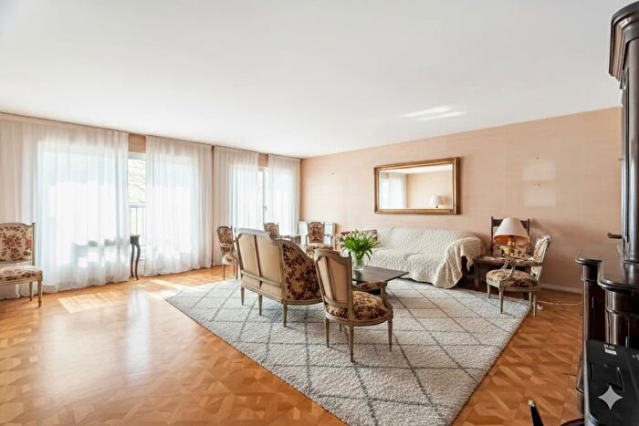 Appartement à vendre - Neuilly-sur-Seine, Plaine des Sablons - 5 pièces - 3 chambres