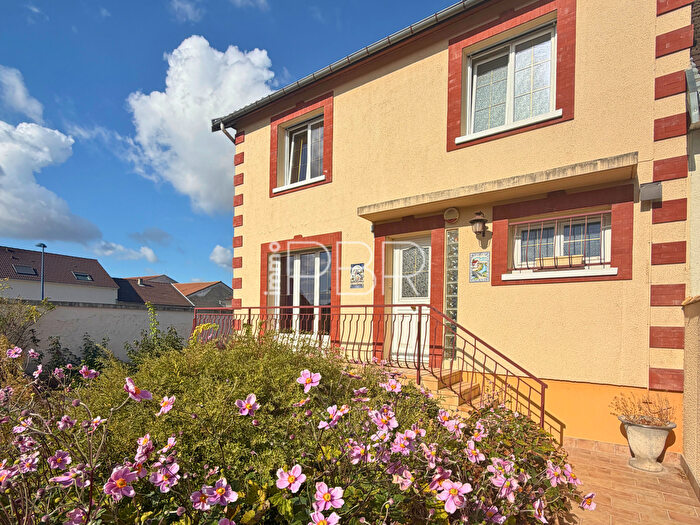 Maison 6 pièces à Bétheny, à vendre