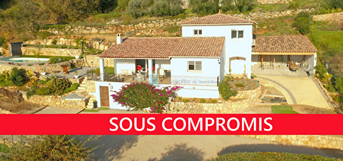 Maison à vendre - Le Tignet - 4 pièces - 3 chambres